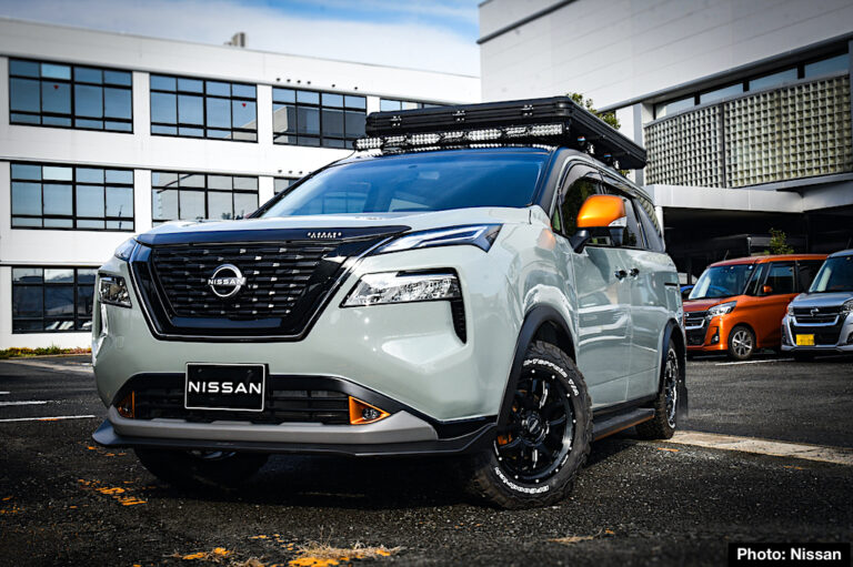 Nissan College Students Build Custom Cube, Elgrand & Skyline – Tokyo ...